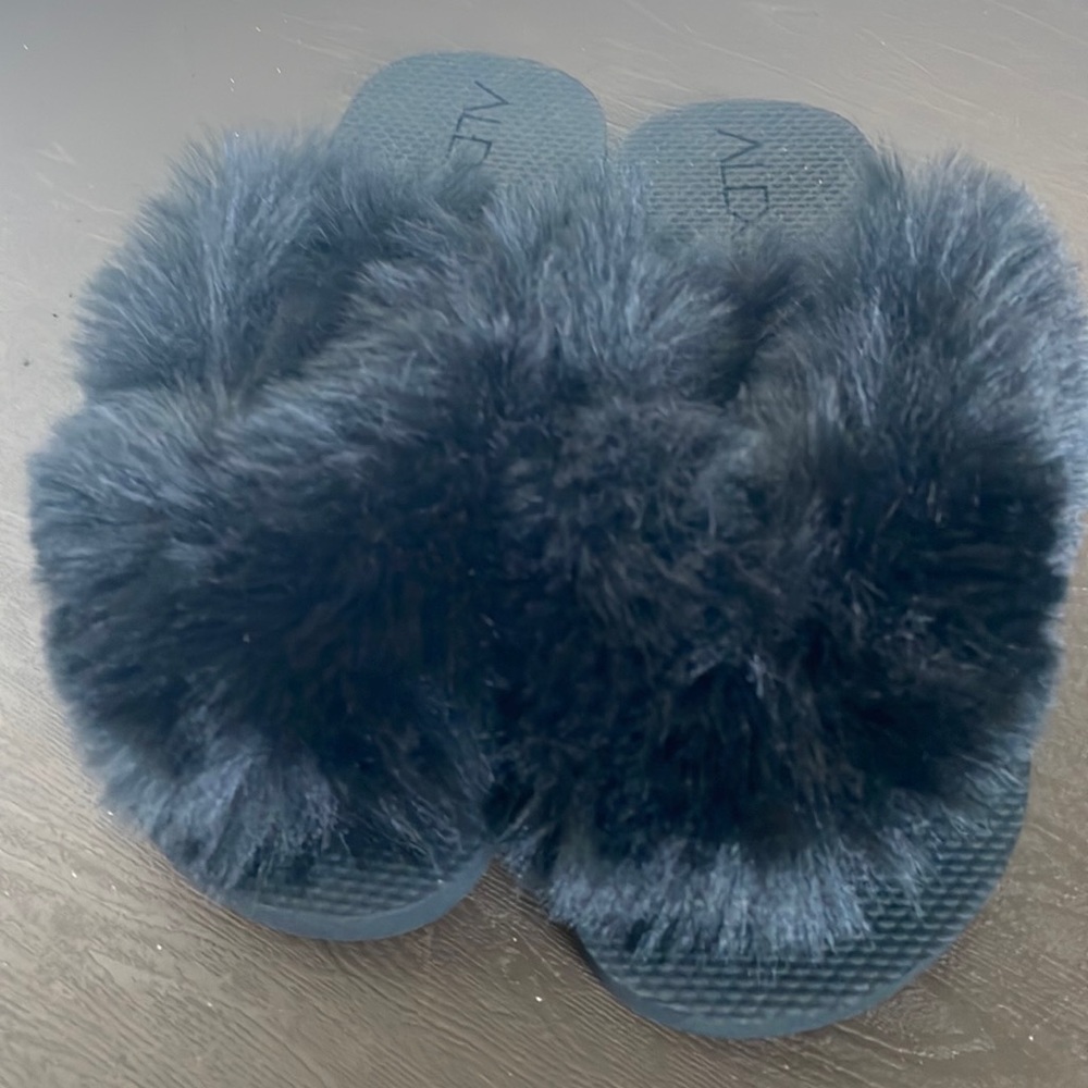Alexis Fluffy Flip Flop - Gem